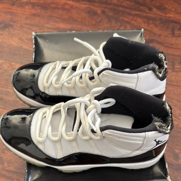 Jordan | Shoes | Jordan White Black Sneakers Iconic Design | Poshmark
